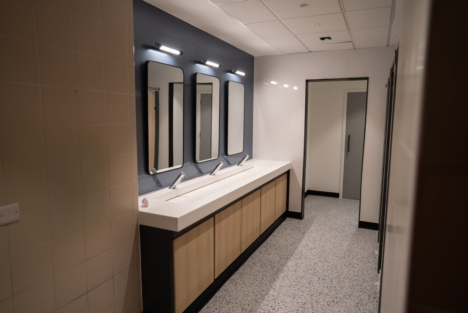 Home | Zeno Contracts